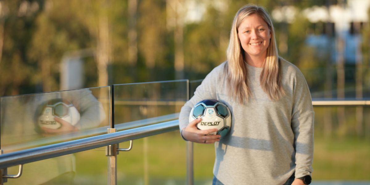 Hayley Todd awarded Trailblazer Award - Football NSW