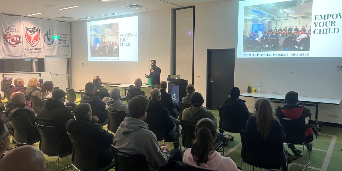 Nick Marr assists with Talent Support Program (TSP) Workshop - Football NSW