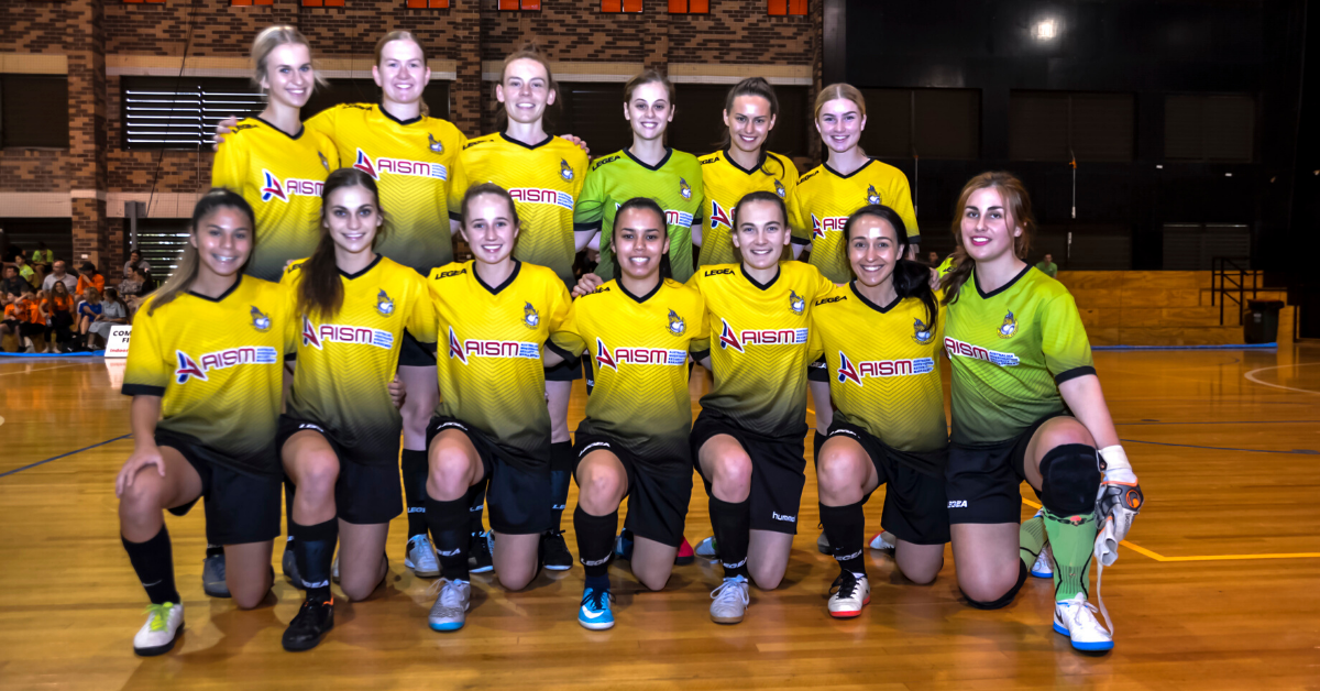 Georgia Manos's Instagram, Twitter & Facebook on IDCrawl