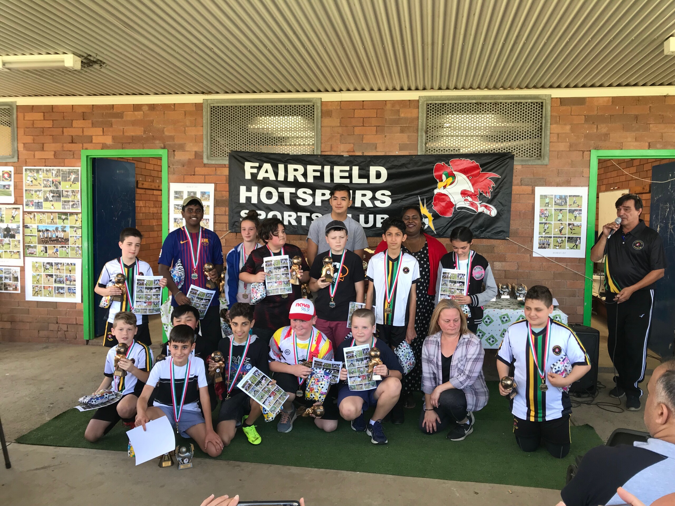 Fairfield Hotspurs welcome ALDI MiniRoos and Juniors for presentation ...