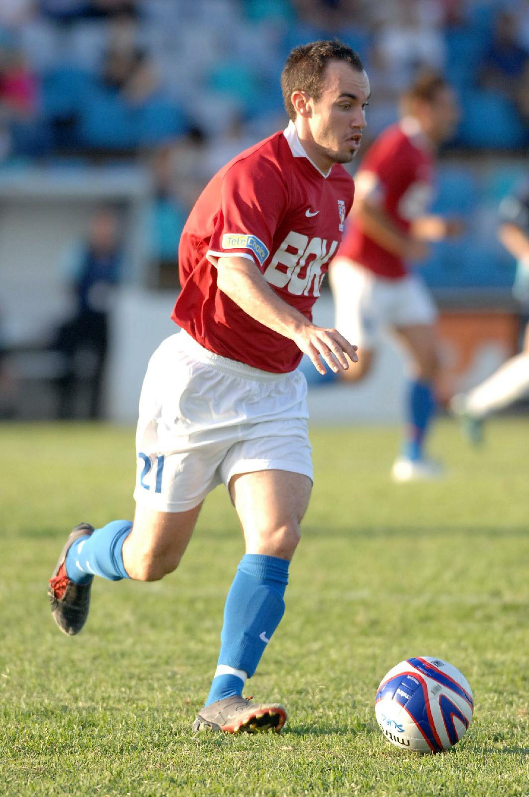 "Mr Tenacity" as Rossi soldiers on at Sydney United - Football NSW
